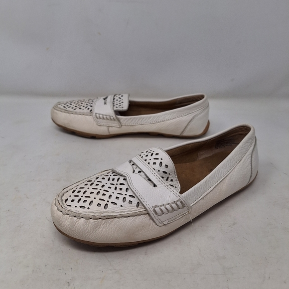 Cynthia Rowley | Shoes | Cynthia Rowley White Eyelet Leather Flats ...